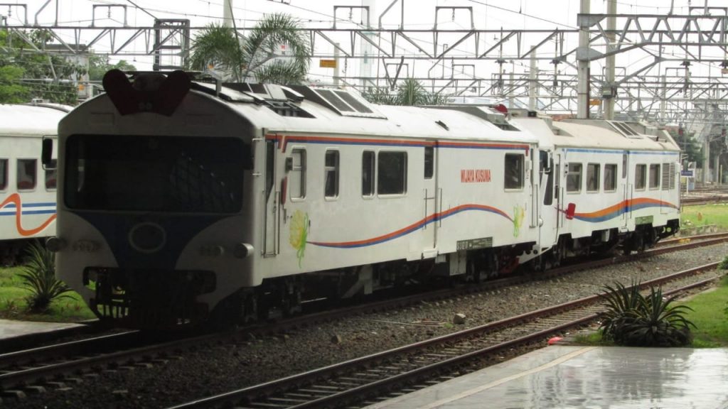 KAI Kirim 2 Unit Kereta Inspeksi ke Sumatera - Railway Enthusiast Digest