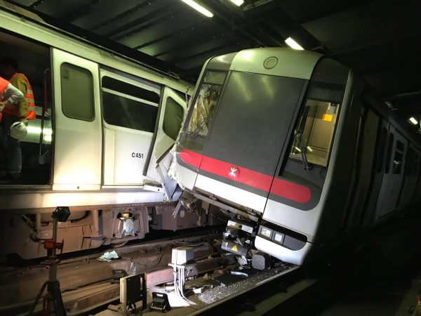 Dua Rangkaian MTR Hong Kong Bertabrakan Saat Jalani Uji Persinyalan ...
