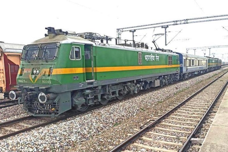 India Sertifikasi Lokomotif Listrik 9000 HP - Railway Enthusiast Digest