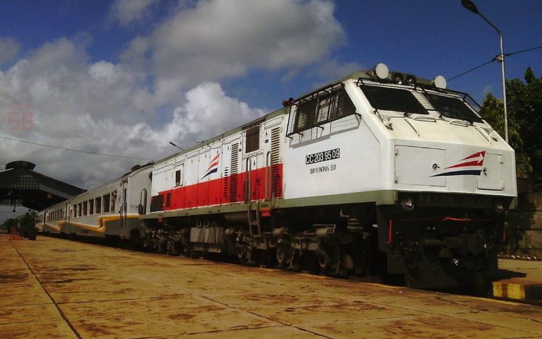 25 Tahun CC 203: Karir Panjang Sang Railsprinter