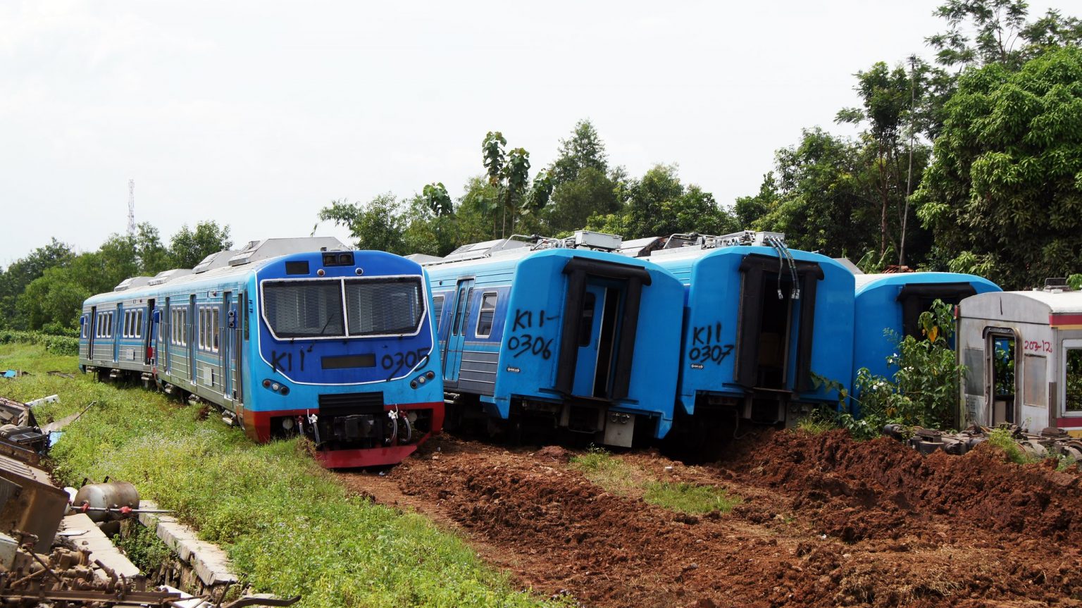 96 Tahun Kereta Rel Listrik di Indonesia, Perjalanan Awal Hingga Masa ...
