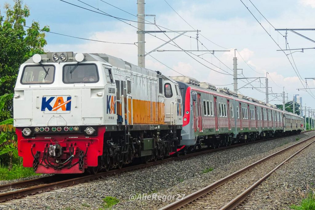Akhirnya, Pengiriman Armada KRL KfW untuk Daop 6 Rampung
