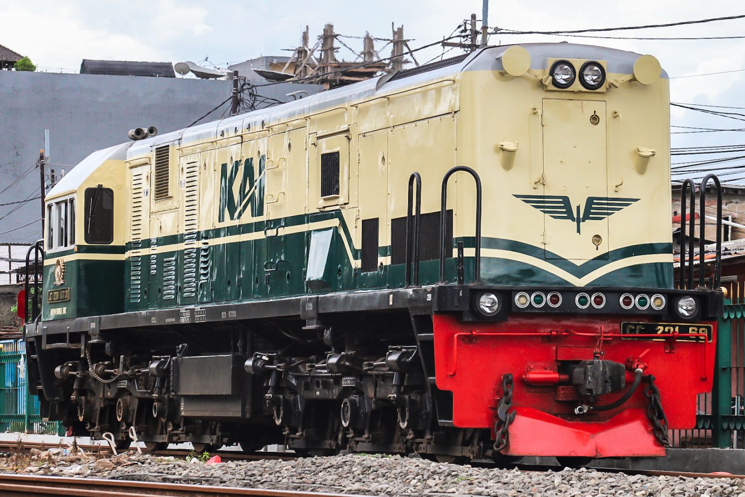 [GALERI] Setahun Bersama Lokomotif CC201 "Vintage Livery" - Laman 2 dari 5