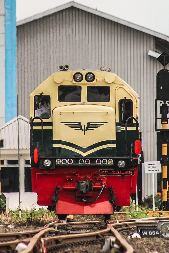 [GALERI] Setahun Bersama Lokomotif CC201 "Vintage Livery" - Laman 2 dari 5