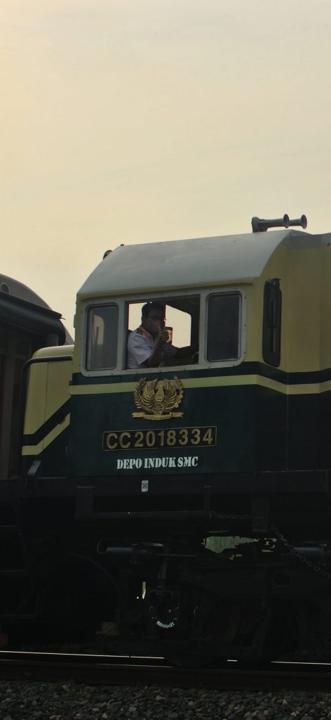 [GALERI] Setahun Bersama Lokomotif CC201 "Vintage Livery" - Laman 5 dari 5