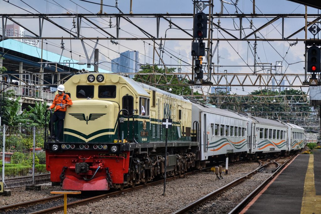 [GALERI] Setahun Bersama Lokomotif CC201 "Vintage Livery" - Laman 3 dari 5