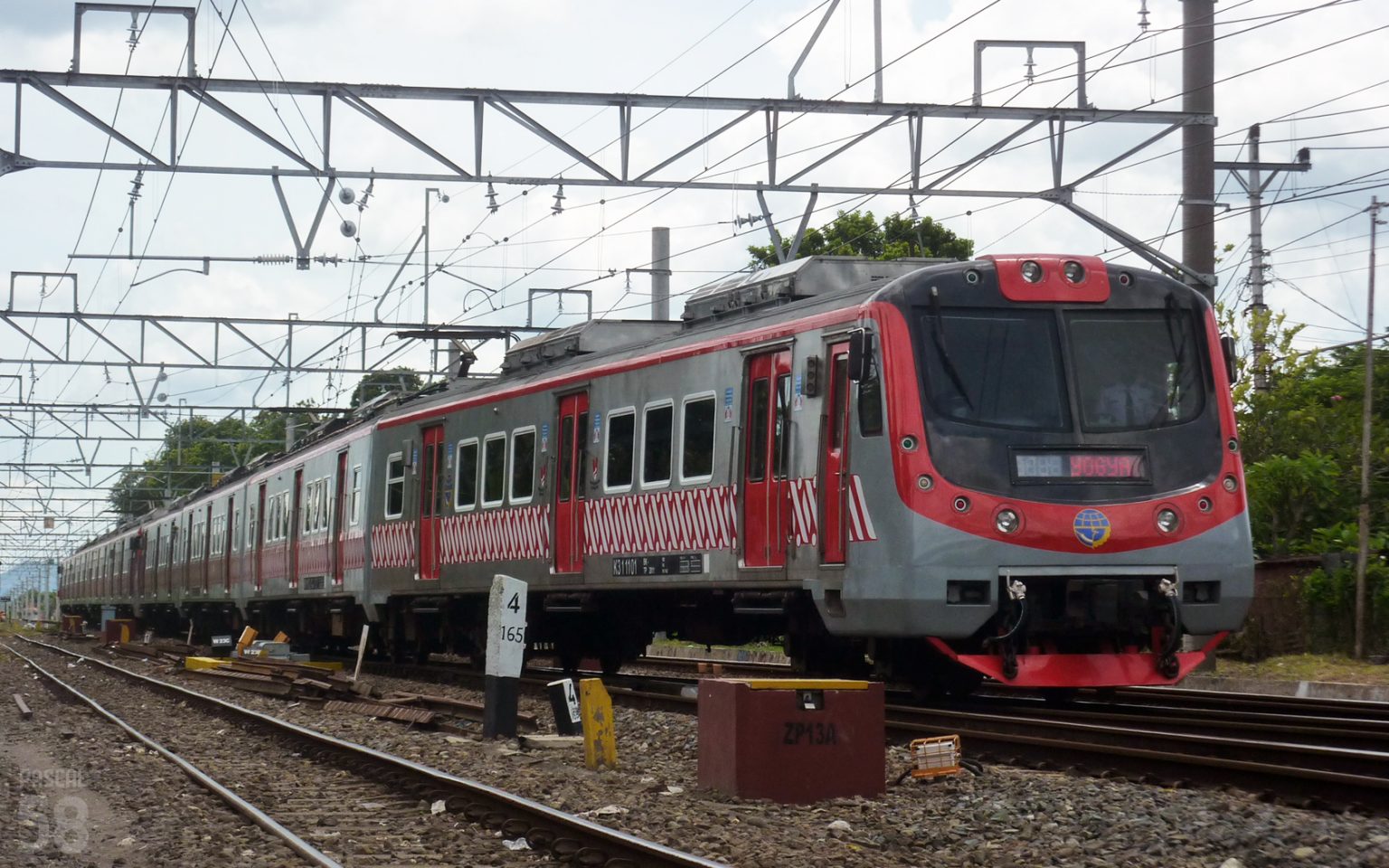 KAI, KAI Commuter, dan INKA Teken MoU Pengadaan KRL, Bergulir Mulai ...