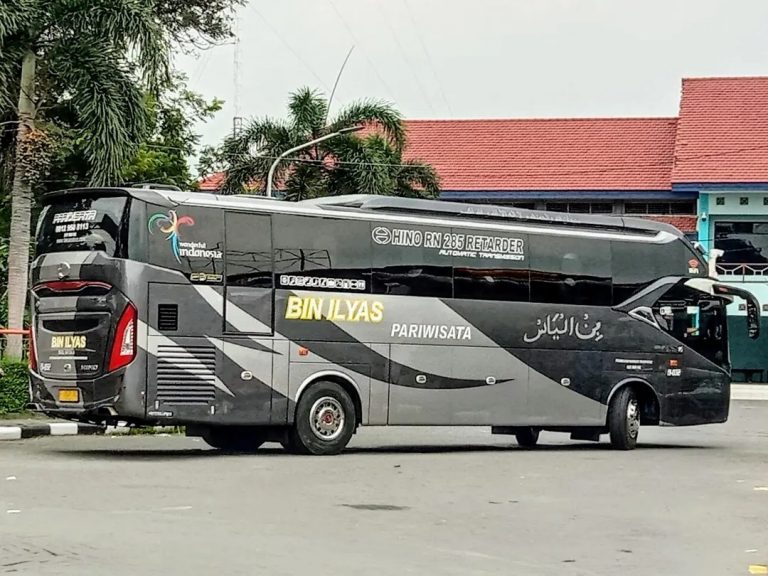Hino RN 285 Automatic: Kini Eksis Kembali