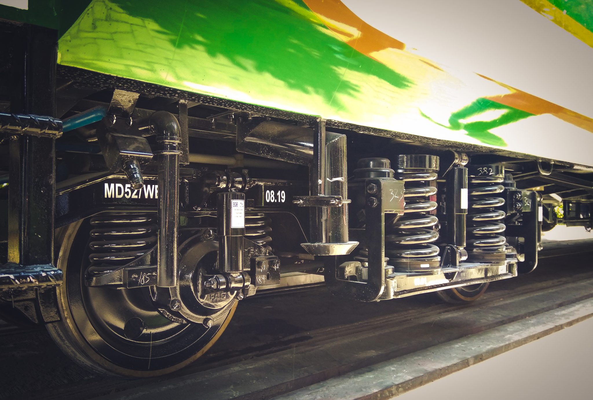 Kereta Bangladesh Buatan INKA Tipe MG Menggunakan Bogie dengan ...