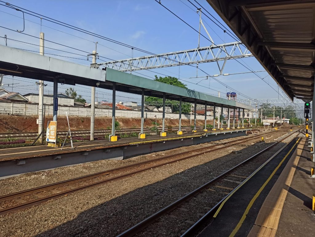 Stasiun Serpong Siap Layani KRL SF12