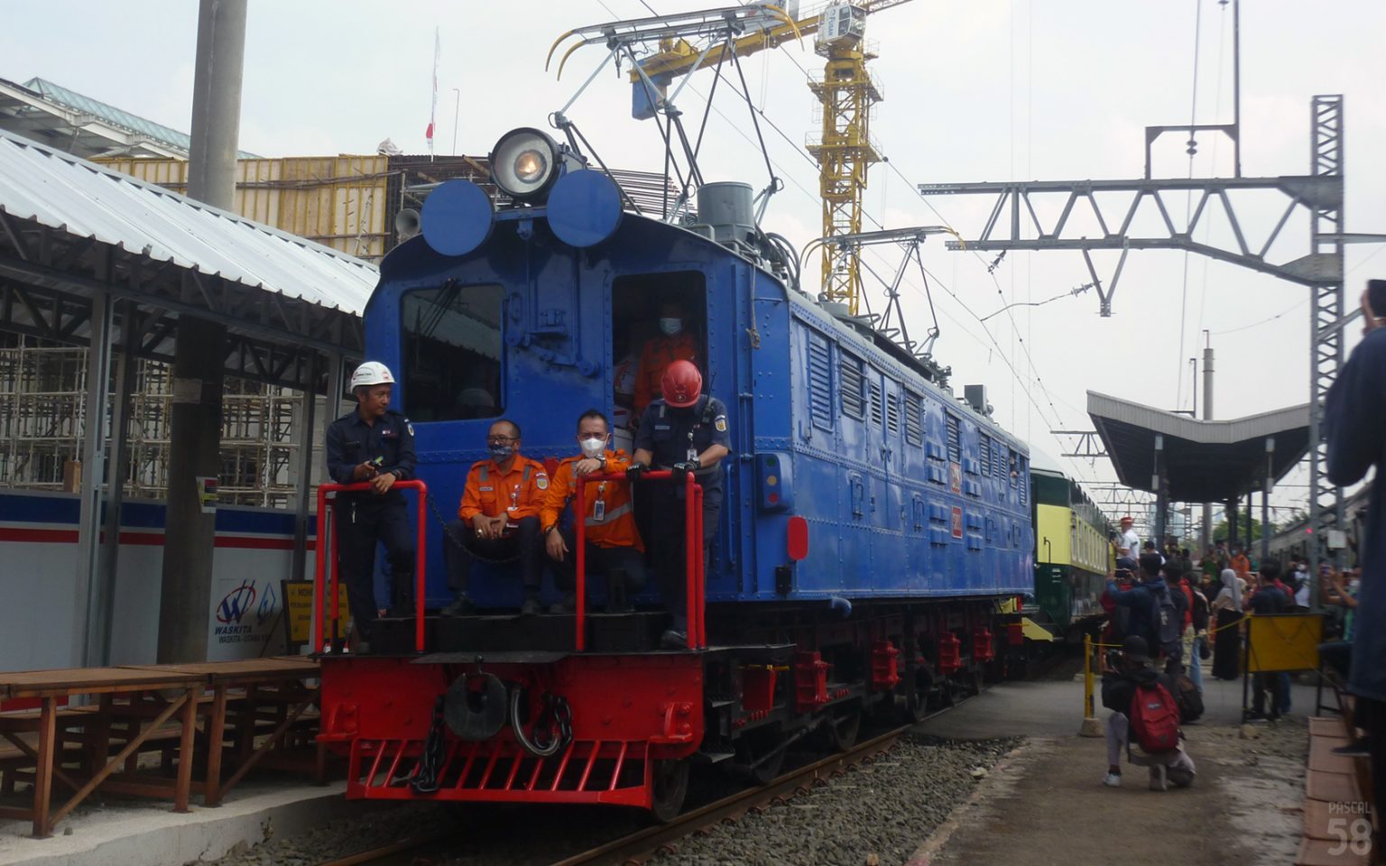 [GALERI] Beginilah Keseruan Bersama Lokomotif Listrik Legendaris Bonbon!