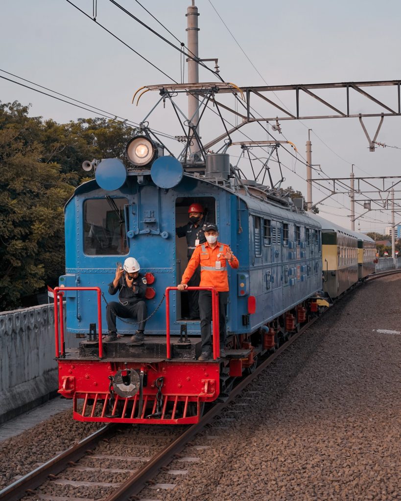 [GALERI] Beginilah Keseruan Bersama Lokomotif Listrik Legendaris Bonbon!