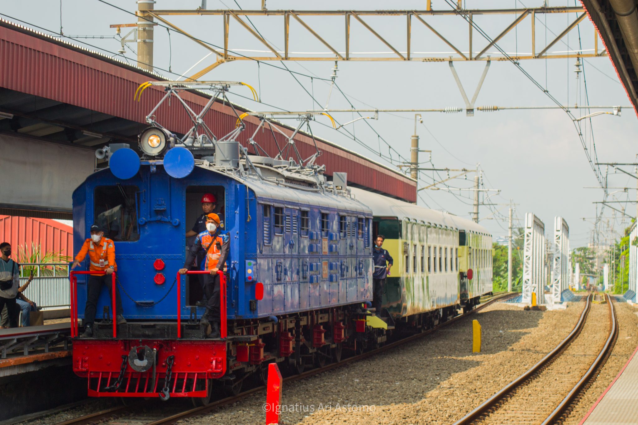 [GALERI] Beginilah Keseruan Bersama Lokomotif Listrik Legendaris Bonbon!