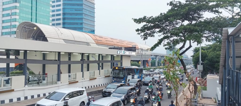 Halte TransJakarta Cikoko St. Cawang Kembali Layani Penumpang