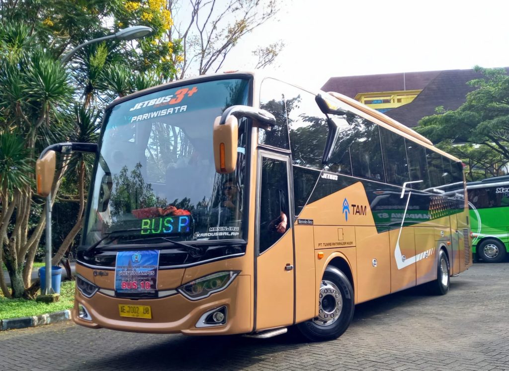 Mercedes Benz OH 1626 NG Automatic: Melimpah Di BRT, Terbatas Di AKAP ...