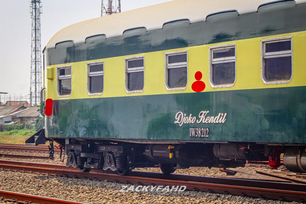 KAI Uji Cobakan KA Djoko Kendil dengan Bogie K5