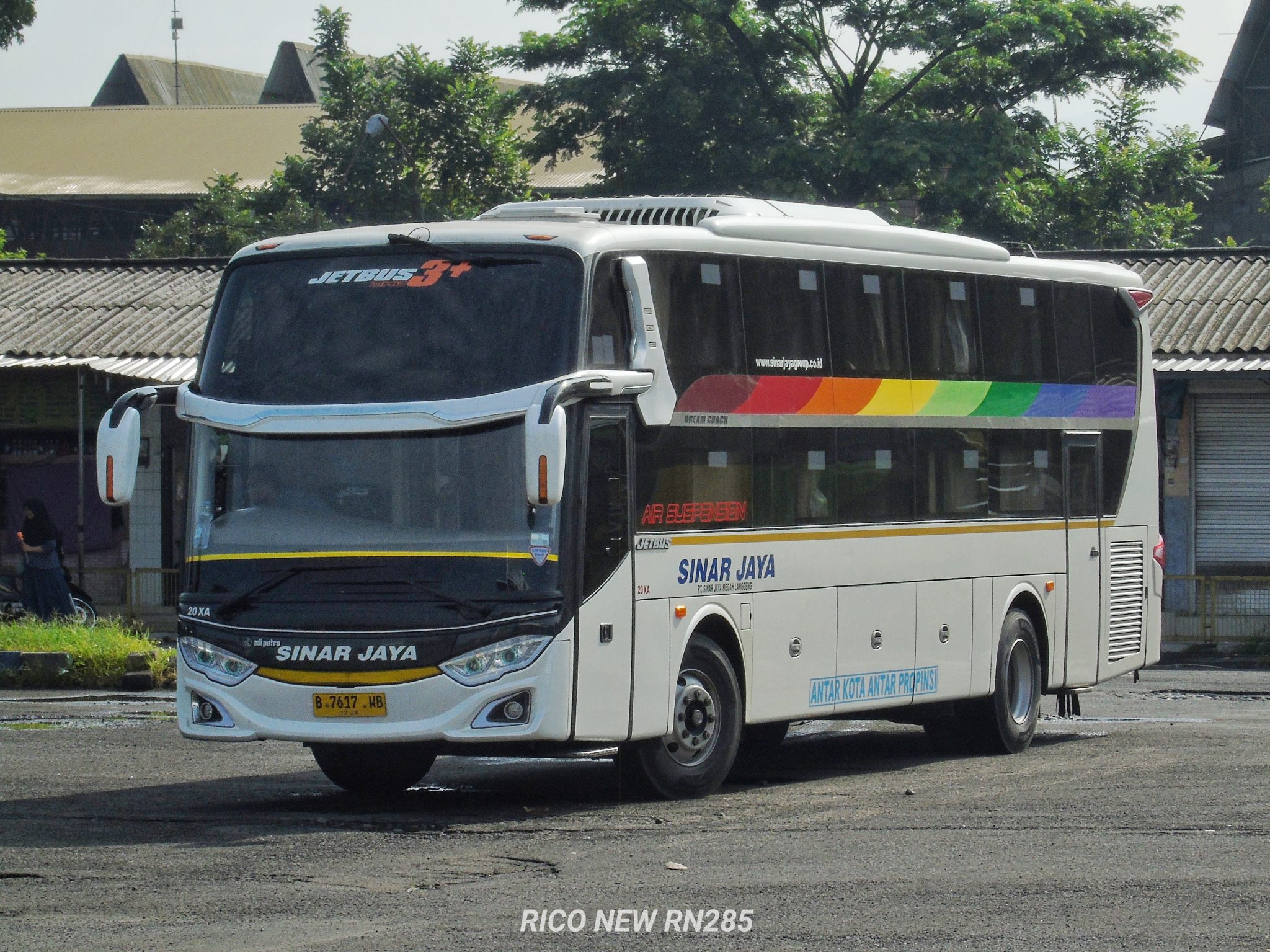 Sinar Jaya Rilis Bus Listrik untuk BRT TransJakarta - Railway ...