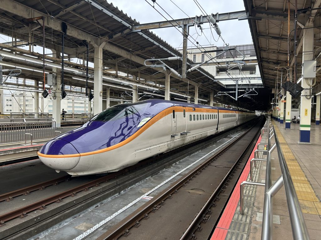 Kereta Shinkansen seri E8 Resmi Beroperasi!