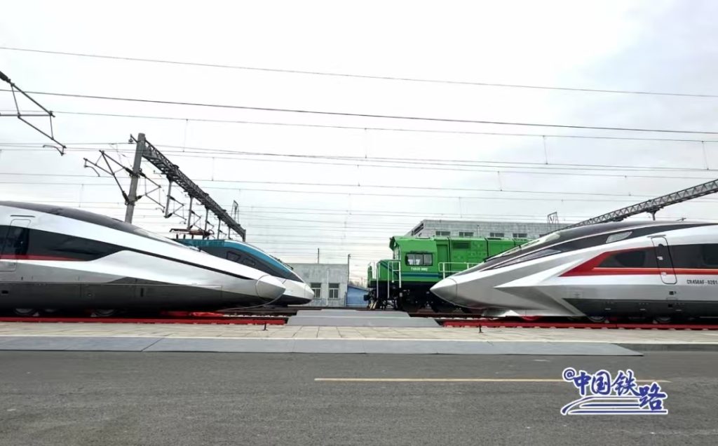 China Railway Luncurkan Kereta Cepat Terbarunya, CR450 Series - Railway ...