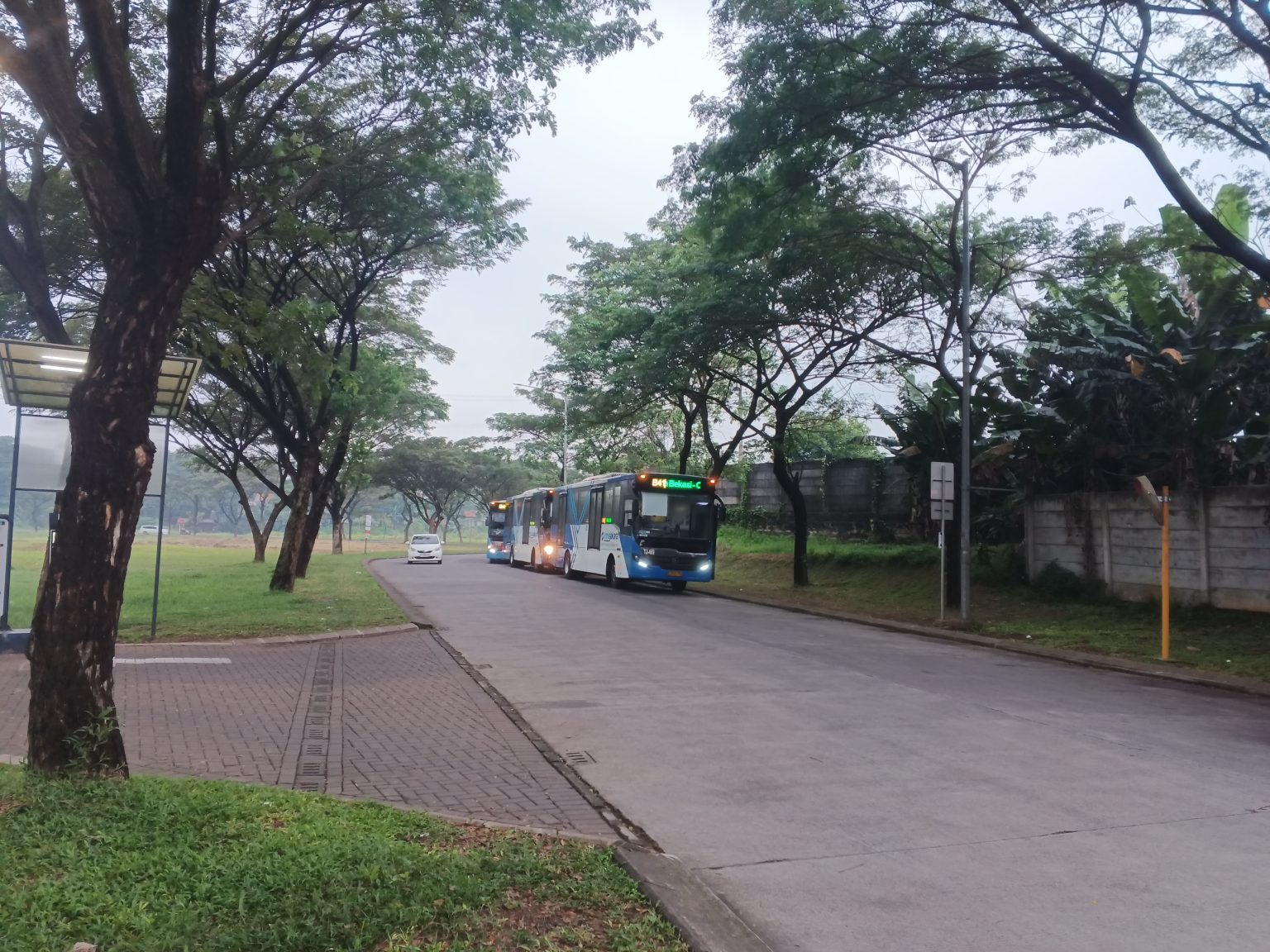 Ini Rasanya Naik TJ B41 Vida Bekasi - Cawang Sentral!